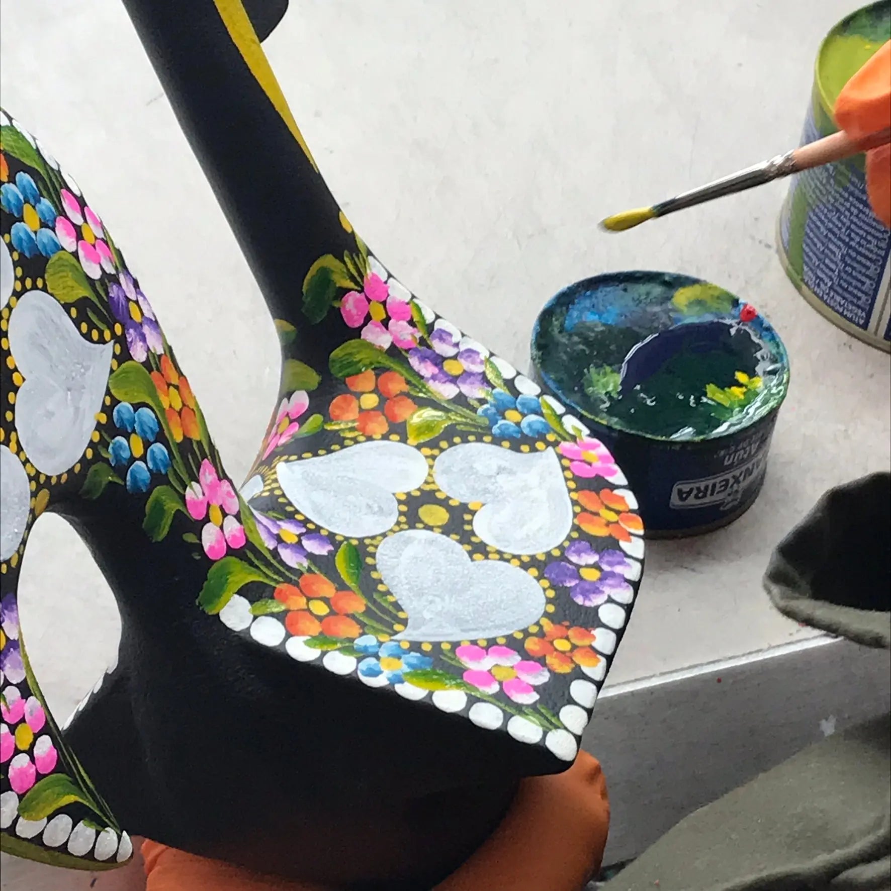 How it's Made - Metal Rooster Factory - Rooster Camisa